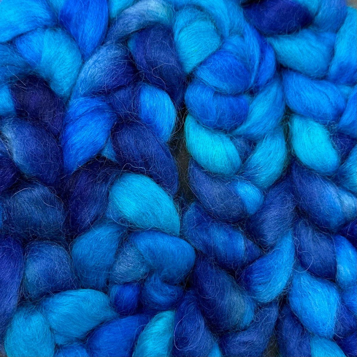 Wensleydale longwool top spinning fiber Big Blue – Deep Dyed Yarns
