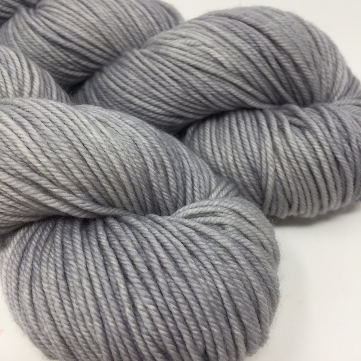 Still heavy DK to light worsted Yarn Smoke – Deep Dyed Yarns